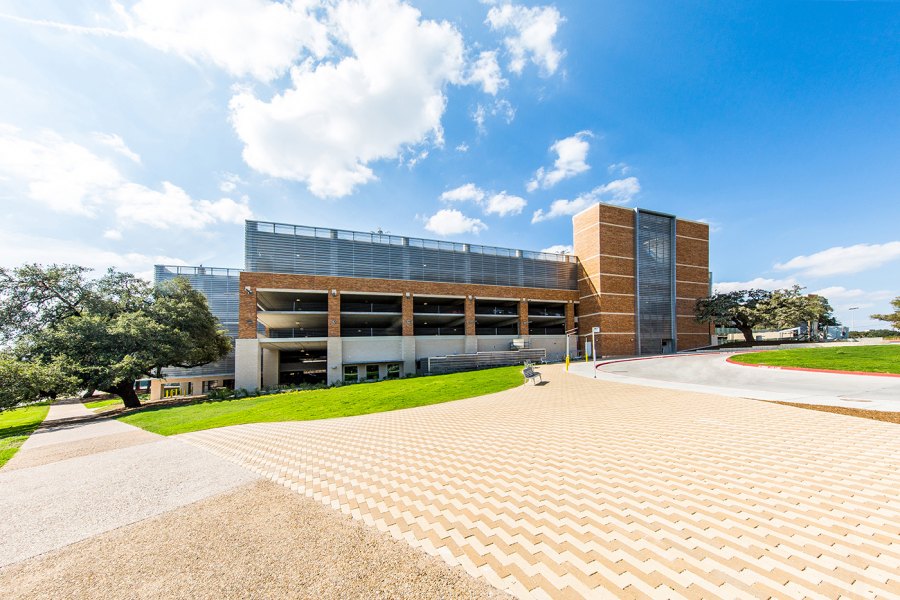 University of Texas at Austin East Campus Parking Garage | PGAL