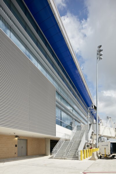 Terminal C North Concourse at George Bush Intercontinental Airport (IAH ...