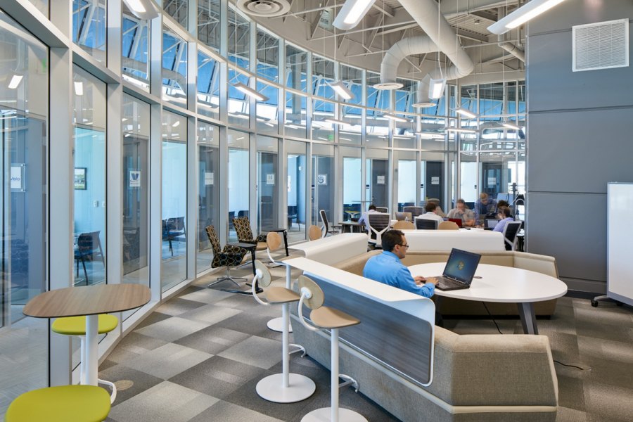 Embry-Riddle Aeronautical University John Mica Engineering + Aerospace ...