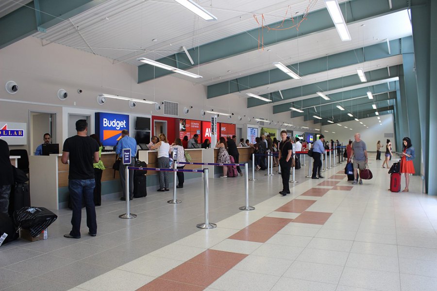 Airport Improvement Magazine Featuring BUR | PGAL